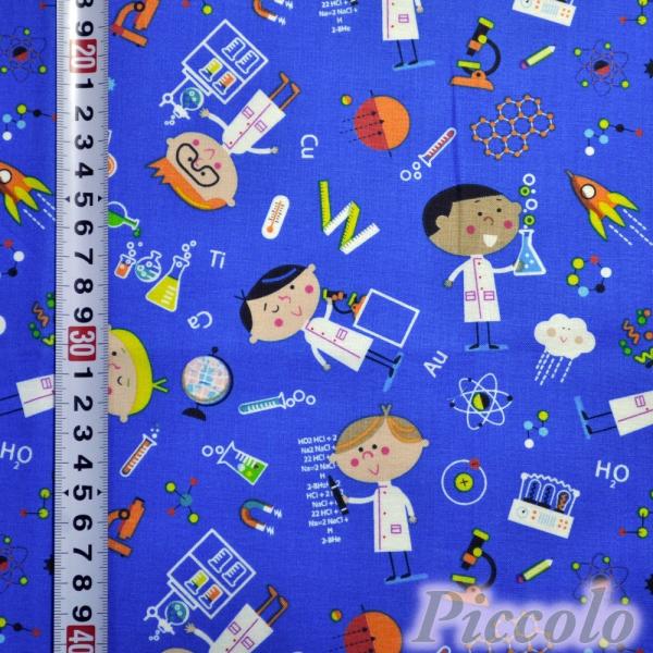 ◎数量限定！基本的に再入荷はございません。お早めにお求めください。●小物づくりやパッチワークなどに最適なサイズのUSAコットンです●サイズ：約53cm×約50cm（この商品は左記寸法でカット済みです）※一枚の布から切り出しているため、柄の出...