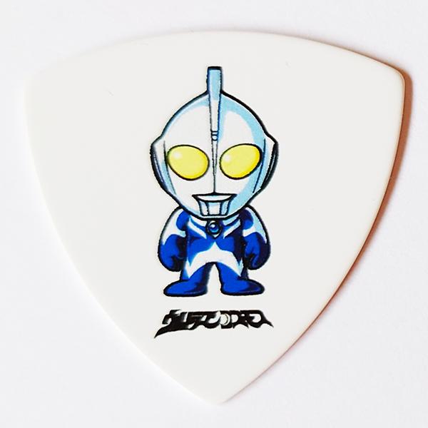 ウルトラマンシリーズ　ピック形状：トライアングル厚さ：1.00mm材質：PVC販売単位：1枚