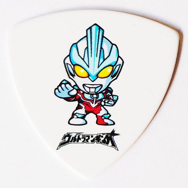 ウルトラマンシリーズ　ピック形状：トライアングル厚さ：1.00mm材質：PVC販売単位：1枚