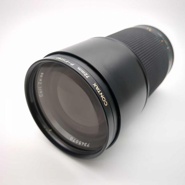 【ブランド】 CONTAX【型番】 Sonner 2.8/180【焦点距離】 180【F値】 2.8【程度】 程度A【製造番号】 7345070【商品名】 Carl_Zeiss/目立った傷や汚れはありません。附属品 72mm P-filter