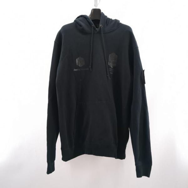 【ブランド】 BACK CHANNEL【性別】 メンズ【色】 ブラック【サイズ】 SIZE XL【商品名】 raidback fabricコラボ【着丈(約)cm】 72【身幅(約)cm】 57.5【肩幅(約)cm】 55.5【袖丈(約)cm...