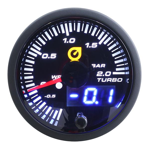 52mmサイズのAUTOGAUGE 599シリーズのブースト計は、防水コネクターを採用し、耐久性と信頼性を両立したモデルです。25LEDを備えたダイヤルは高い視認性を確保し、スモークレンズとホワイト＆アンバーLEDの組み合わせにより、昼夜問...