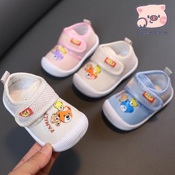 ●あんよを始めたばかりの赤ちゃんにぴったりのベビーシューズです。●滑りにくく屈曲性の高いソールは歩き始めの赤ちゃんをしっかりサポート。ママも赤ちゃんもラクラクです。春?夏?秋と長期にわたってご利用いただける、ベビーから幼児の可愛いシューズで...