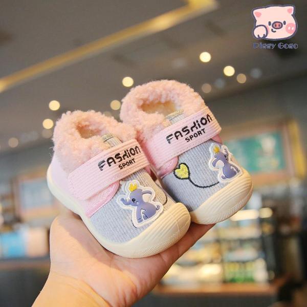 ソフトな素材優しく足にフィットします！歩くたびに笛も鳴ります(*^_^*)靴の内長＝足長＋ 1cm　の方法でサイズをご選んでください。足長の測り方は1番長い指先から、かかとまでを直線で測った値です。サイズは、実寸を測っているため多少の誤差は...