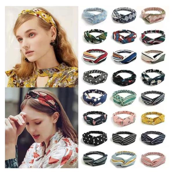 カラフルなデザインが可愛い、キッズヘアバンドです。さらっとした生地感で、厚すぎず使いやすい！後ろゴムなので頭にフィットし、ズレにくくなっております◎カラバリ豊富で、お洋服にも合わせやすいです。お友達とお揃いや、ちょっとしたギフトにもオススメ...