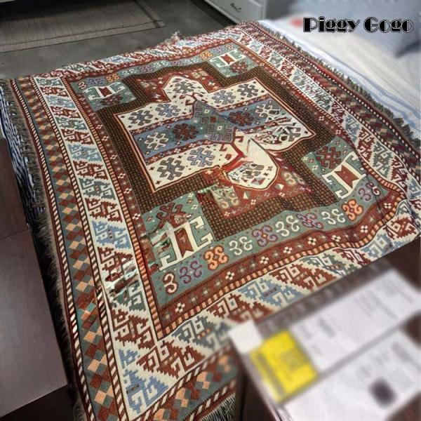 【サイズ（cm）】130*160cm【商品説明】●北欧風ソファーカバー/マルチカバーです。●立体感がある表面なので滑り止めができ、な印象を与えます。●通気性もよくて、実用性も美観性も備えて、四季通用です。●お手軽にカバーを掛けるだけで、簡単...