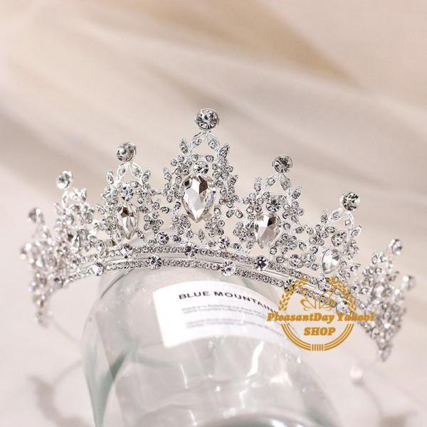 ティアラ クラウン ヘッドドレス 髪飾り 花嫁 結婚式 挙式 飾り ヘアアクセサリー カチューシャ 頭飾り ブライダル 披露宴 二次会 発表会 演奏会 コンサート ウエディング/ウェデイング 王冠 ジュエリー ウェディング小物 高品質 おし...