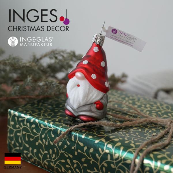 北欧のクリスマスに欠かせない存在、ニッセをモチーフにしたガラスオーナメントです。水玉模様の赤いとんがり帽子がとてもキュートですね。サンタクロースのお手伝いをする小人の妖精ニッセは北欧ではとても親しまれている存在。昔から、ニッセがいる家庭は幸...