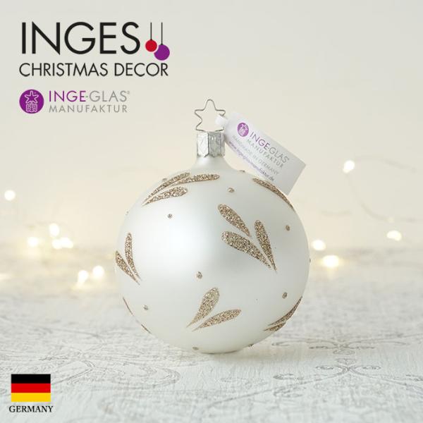 ヴィンテージブロッサムが描かれたデコレーションボールです。フェミニンな色が優しい印象を与えてくれるオーナメントです。かわいらしさの中にも大人っぽい上品さが感じられる「大人かわいい」がたっぷりと詰まったおしゃれなデザインに仕上がっています。フ...