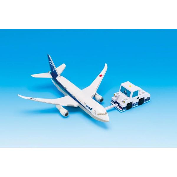 ◆組み立て後サイズ：飛行機全長約２３０mm◆パッケージサイズ：160mm×70mm×100mmm◆対象年齢：6才以上◆製品素材ブロック本体：ＡＢＳ樹脂タイヤ：ＴＰＲ◆生産国：中国◆全日空承認済み〓ANA◆玩具安全基準合格品●組み立ててから走...