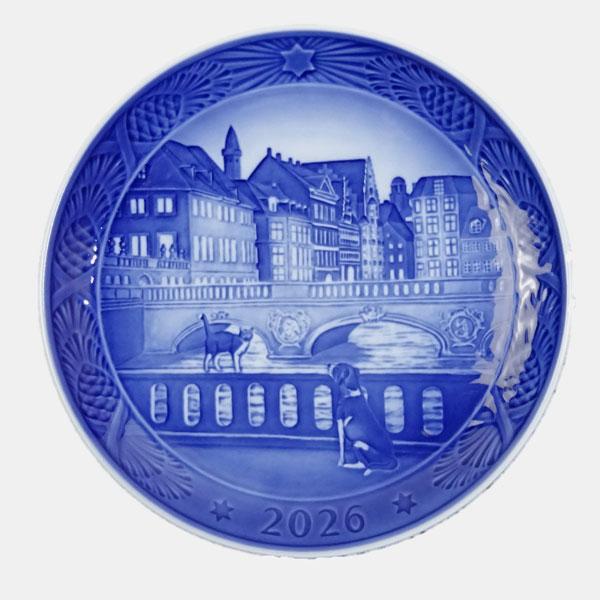 ■新品■The Marble Bridge / Royal Copenhagen■クリスマスプレート、イヤープレート 飾り皿■直径：１８ｃｍ■紐通し穴：２か所■企画デザイン：ロイヤルコペンハーゲン(デンマーク)■製造：タイ■ブランド箱付き■...