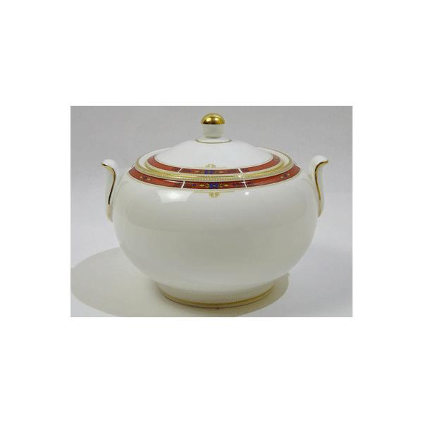 ★シンプルなボーンチャイナの白にアメリカのコロラド州の旗の色(レッド、ブルー、イエロー)を基調としたボーダー柄が特徴のシリーズです。■Wedgwood　COLORADO■USED品　■Made in England(イギリス製)■口径：約６...