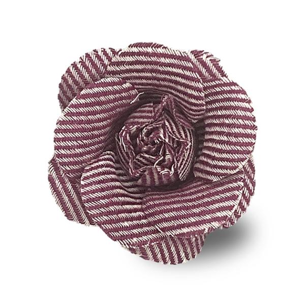 日本最高のシャツ縫製メーカー所蔵シャツ地を使用したブートニエール。インポート、国産の高級シャツ地を加工し作成しました。ジャケットやコート、ニットやバッグのチャームにもご利用いただけます。サイズ：約30mm※１点１点手作りで作られてますので掲...