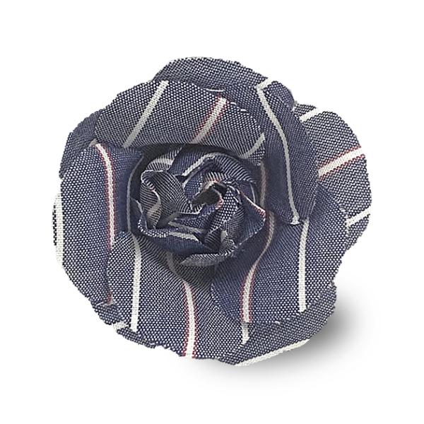 日本最高のシャツ縫製メーカー所蔵シャツ地を使用したブートニエール。インポート、国産の高級シャツ地を加工し作成しました。ジャケットやコート、ニットやバッグのチャームにもご利用いただけます。サイズ：約30mm※１点１点手作りで作られてますので掲...