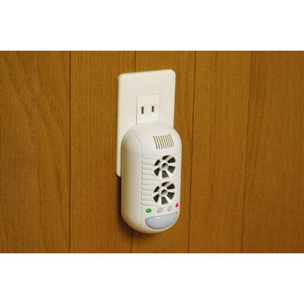 送料無料（沖縄・離島を除く）〜ネズミ撃退器　ダブルスピーカーSV-3017〜●超音波＆電磁波でネズミを驚かせます！　ネズミの住みにくい環境を作ります！●コンセントに差し込むだけの、簡単セット！ ※人間や犬猫等のペットおよび電化製品には無害で...