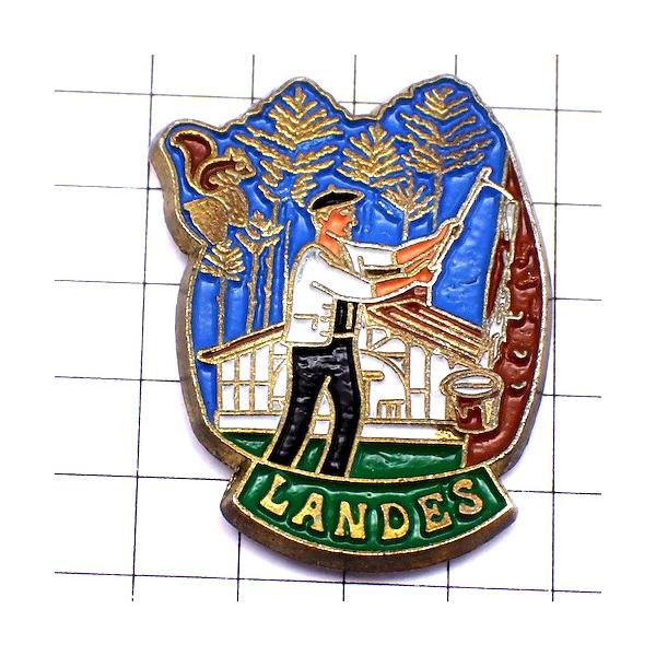 背景の１マスは５mmです。当店のピンバッジ はヴィンテージのレアな限定ピンバッジ です。それぞれのピンズの裏側の針には、新品の留め具をセットしてお送りします。新品の留め具代はピンズの商品代に含まれております。