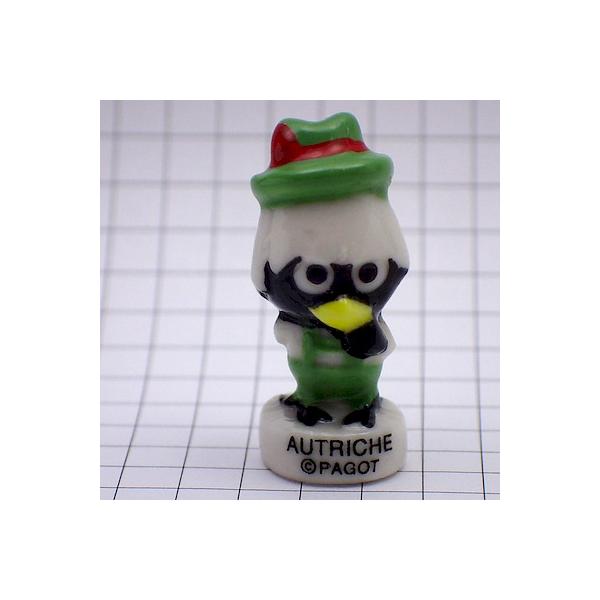 背景の１マスは５mmです。当店のフェブはヴィンテージのレアな限定フェーブです。