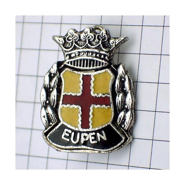 背景の１マスは５mmです。当店のブローチはヴィンテージのレアな限定ブローチです。