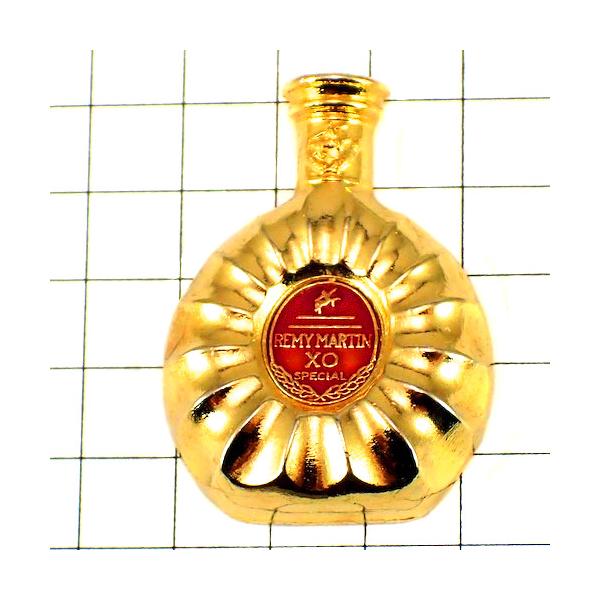 背景の１マスは５mmです。当店のピンバッジ はヴィンテージのレアな限定ピンバッジ です。それぞれのピンズの裏側の針には、新品の留め具をセットしてお送りします。新品の留め具代はピンズの商品代に含まれております。「REMY MARTIN」と裏に...