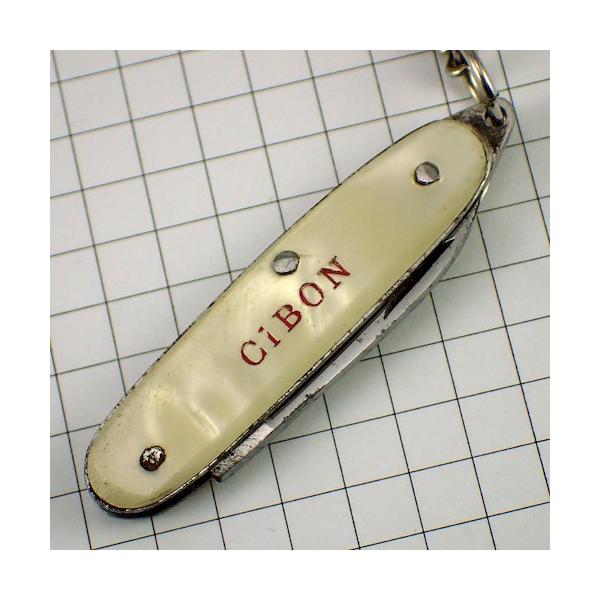 背景の１マスは５mmです。当店のキーホルダー はヴィンテージのレアな限定キーホルダー です。