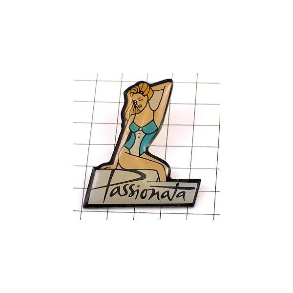 背景の１マスは５mmです。当店のピンバッジ はヴィンテージのレアな限定ピンバッジ です。それぞれのピンズの裏側の針には、新品の留め具をセットしてお送りします。新品の留め具代はピンズの商品代に含まれております。