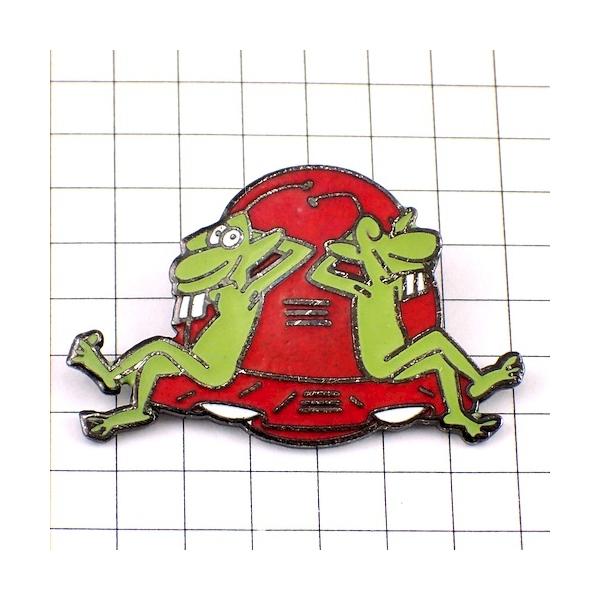 背景の１マスは５mmです。当店のピンバッジ はヴィンテージのレアな限定ピンバッジ です。それぞれのピンズの裏側の針には、新品の留め具をセットしてお送りします。新品の留め具代はピンズの商品代に含まれております。