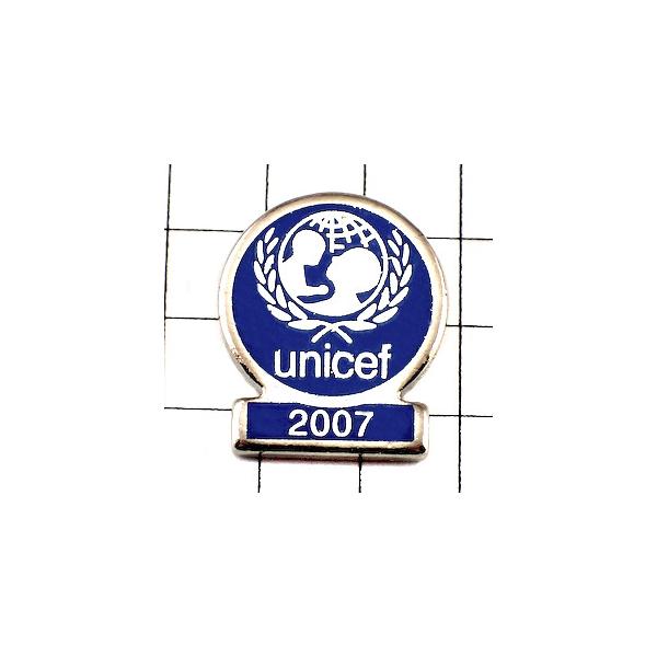 背景の１マスは５mmです。当店のピンバッジ はヴィンテージのレアな限定ピンバッジ です。それぞれのピンズの裏側の針には、新品の留め具をセットしてお送りします。新品の留め具代はピンズの商品代に含まれております。