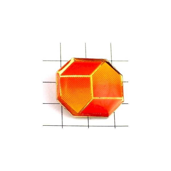 背景の１マスは５mmです。当店のピンバッジ はヴィンテージのレアな限定ピンバッジ です。それぞれのピンズの裏側の針には、新品の留め具をセットしてお送りします。新品の留め具代はピンズの商品代に含まれております。