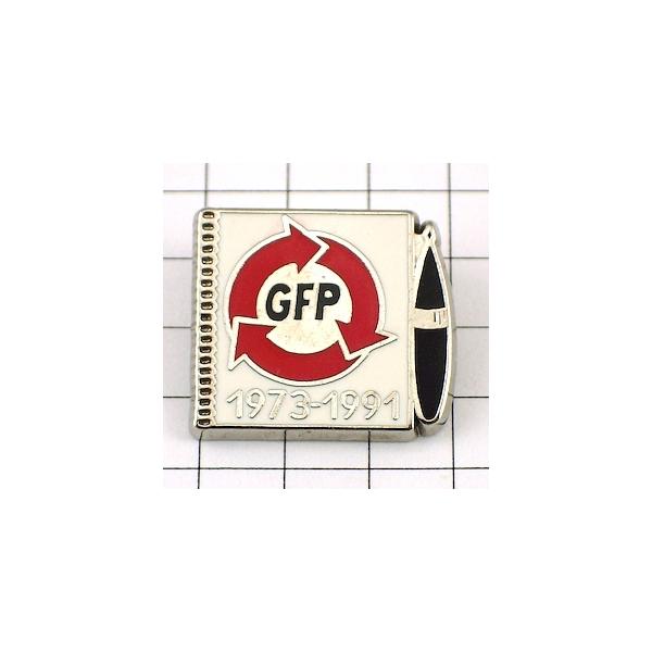 背景の１マスは５mmです。当店のピンバッジ はヴィンテージのレアな限定ピンバッジ です。それぞれのピンズの裏側の針には、新品の留め具をセットしてお送りします。新品の留め具代はピンズの商品代に含まれております。