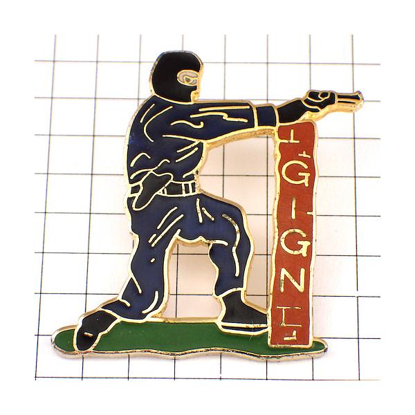 背景の１マスは５mmです。当店のピンバッジ はヴィンテージのレアな限定ピンバッジ です。それぞれのピンズの裏側の針には、新品の留め具をセットしてお送りします。新品の留め具代はピンズの商品代に含まれております。