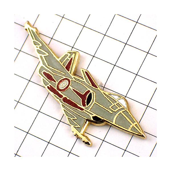 背景の１マスは５mmです。当店のピンバッジ はヴィンテージのレアな限定ピンバッジ です。それぞれのピンズの裏側の針には、新品の留め具をセットしてお送りします。新品の留め具代はピンズの商品代に含まれております。