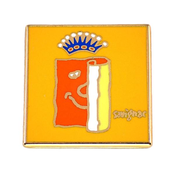 背景の１マスは５mmです。当店のピンバッジ はヴィンテージのレアな限定ピンバッジ です。それぞれのピンズの裏側の針には、新品の留め具をセットしてお送りします。新品の留め具代はピンズの商品代に含まれております。