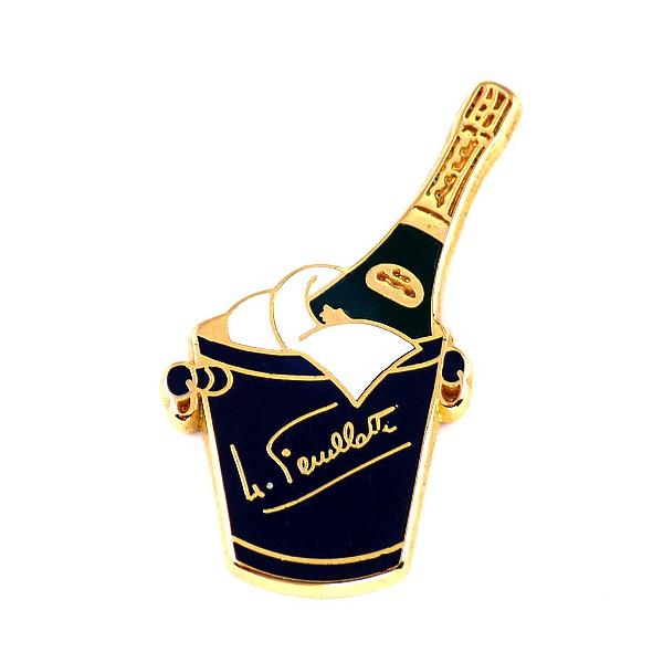 背景の１マスは５mmです。当店のピンバッジ はヴィンテージのレアな限定ピンバッジ です。それぞれのピンズの裏側の針には、新品の留め具をセットしてお送りします。新品の留め具代はピンズの商品代に含まれております。