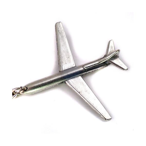 背景の１マスは５mmです。当店のキーホルダー はヴィンテージのレアな限定キーホルダー です。