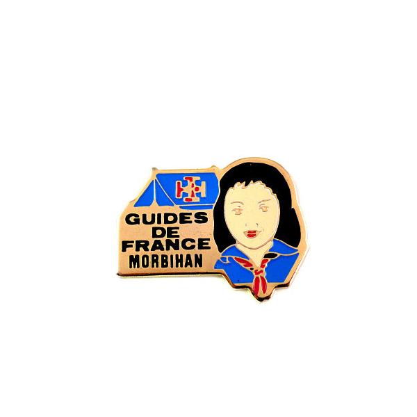 背景の１マスは５mmです。当店のピンバッジ はヴィンテージのレアな限定ピンバッジ です。それぞれのピンズの裏側の針には、新品の留め具をセットしてお送りします。新品の留め具代はピンズの商品代に含まれております。