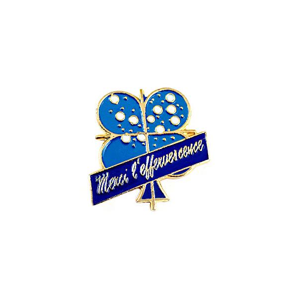 背景の１マスは５mmです。当店のピンバッジ はヴィンテージのレアな限定ピンバッジ です。それぞれのピンズの裏側の針には、新品の留め具をセットしてお送りします。新品の留め具代はピンズの商品代に含まれております。