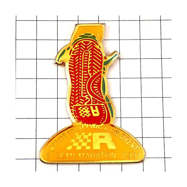 背景の１マスは５mmです。当店のピンバッジ はヴィンテージのレアな限定ピンバッジ です。それぞれのピンズの裏側の針には、新品の留め具をセットしてお送りします。新品の留め具代はピンズの商品代に含まれております。