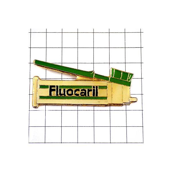 背景の１マスは５mmです。当店のピンバッジ はヴィンテージのレアな限定ピンバッジ です。それぞれのピンズの裏側の針には、新品の留め具をセットしてお送りします。新品の留め具代はピンズの商品代に含まれております。