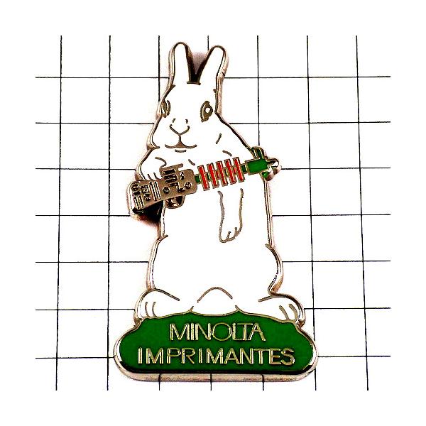 背景の１マスは５mmです。当店のピンバッジ はヴィンテージのレアな限定ピンバッジ です。それぞれのピンズの裏側の針には、新品の留め具をセットしてお送りします。新品の留め具代はピンズの商品代に含まれております。