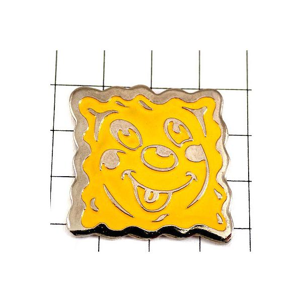 背景の１マスは５mmです。当店のピンバッジ はヴィンテージのレアな限定ピンバッジ です。それぞれのピンズの裏側の針には、新品の留め具をセットしてお送りします。新品の留め具代はピンズの商品代に含まれております。