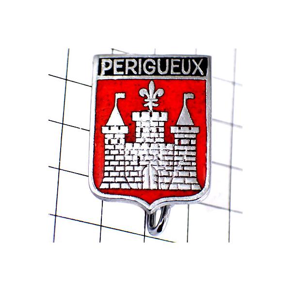 背景の１マスは５mmです。当店のブローチはヴィンテージのレアな限定ブローチです。