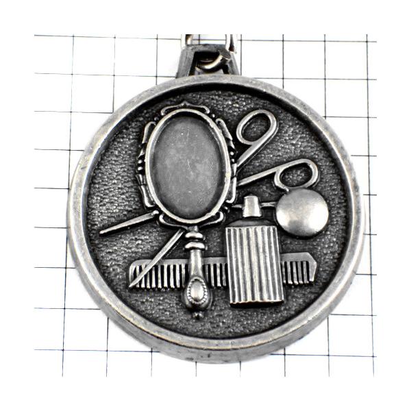 背景の１マスは５mmです。当店のキーホルダー はヴィンテージのレアな限定キーホルダー です。