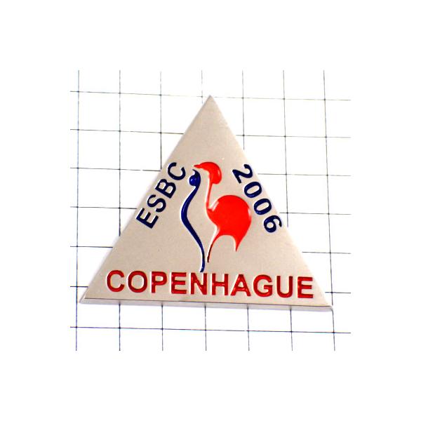 背景の１マスは５mmです。当店のピンバッジ はヴィンテージのレアな限定ピンバッジ です。それぞれのピンズの裏側の針には、新品の留め具をセットしてお送りします。新品の留め具代はピンズの商品代に含まれております。