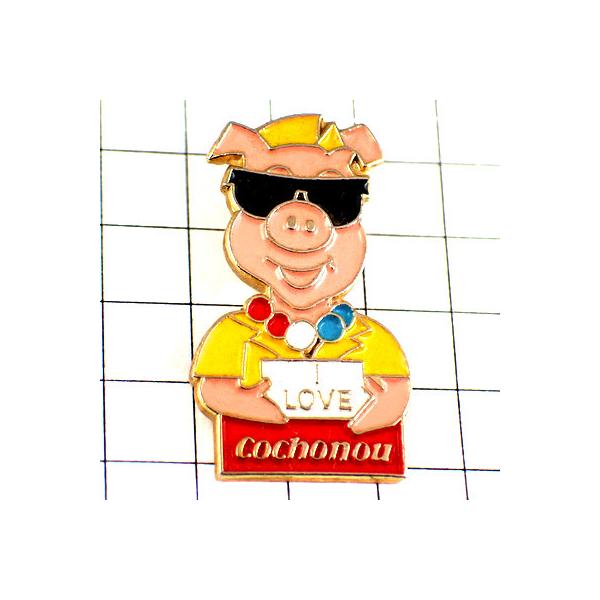 背景の１マスは５mmです。当店のピンバッジ はヴィンテージのレアな限定ピンバッジ です。それぞれのピンズの裏側の針には、新品の留め具をセットしてお送りします。新品の留め具代はピンズの商品代に含まれております。