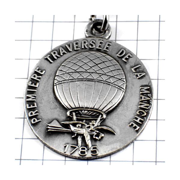 背景の１マスは５mmです。当店のキーホルダー はヴィンテージのレアな限定キーホルダー です。