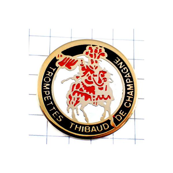 背景の１マスは５mmです。当店のピンバッジ はヴィンテージのレアな限定ピンバッジ です。それぞれのピンズの裏側の針には、新品の留め具をセットしてお送りします。新品の留め具代はピンズの商品代に含まれております。