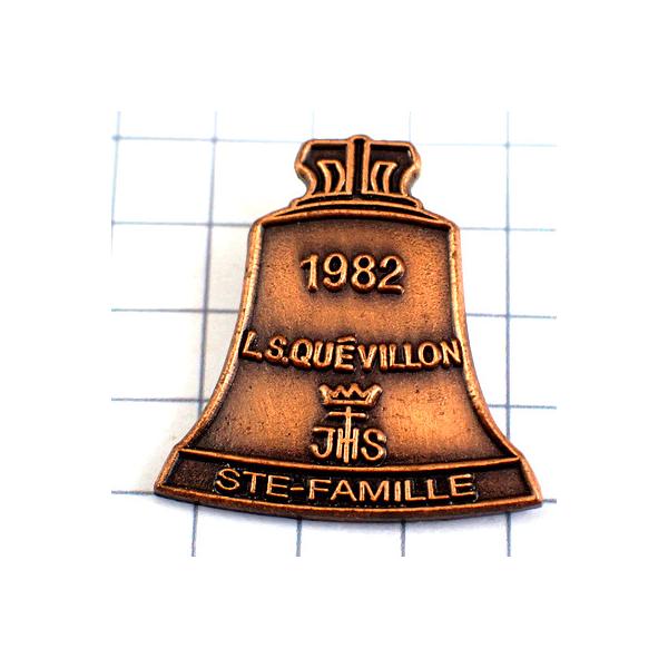 背景の１マスは５mmです。当店のピンバッジ はヴィンテージのレアな限定ピンバッジ です。それぞれのピンズの裏側の針には、新品の留め具をセットしてお送りします。新品の留め具代はピンズの商品代に含まれております。