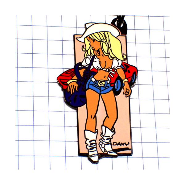 背景の１マスは５mmです。当店のキーホルダー はヴィンテージのレアな限定キーホルダー です。