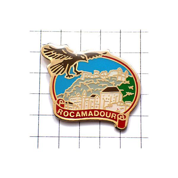 背景の１マスは５mmです。当店のピンバッジ はヴィンテージのレアな限定ピンバッジ です。それぞれのピンズの裏側の針には、新品の留め具をセットしてお送りします。新品の留め具代はピンズの商品代に含まれております。