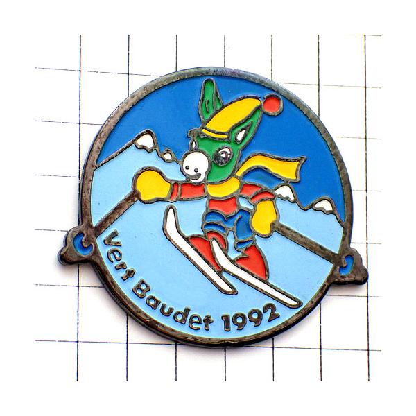 背景の１マスは５mmです。当店のピンバッジ はヴィンテージのレアな限定ピンバッジ です。それぞれのピンズの裏側の針には、新品の留め具をセットしてお送りします。新品の留め具代はピンズの商品代に含まれております。